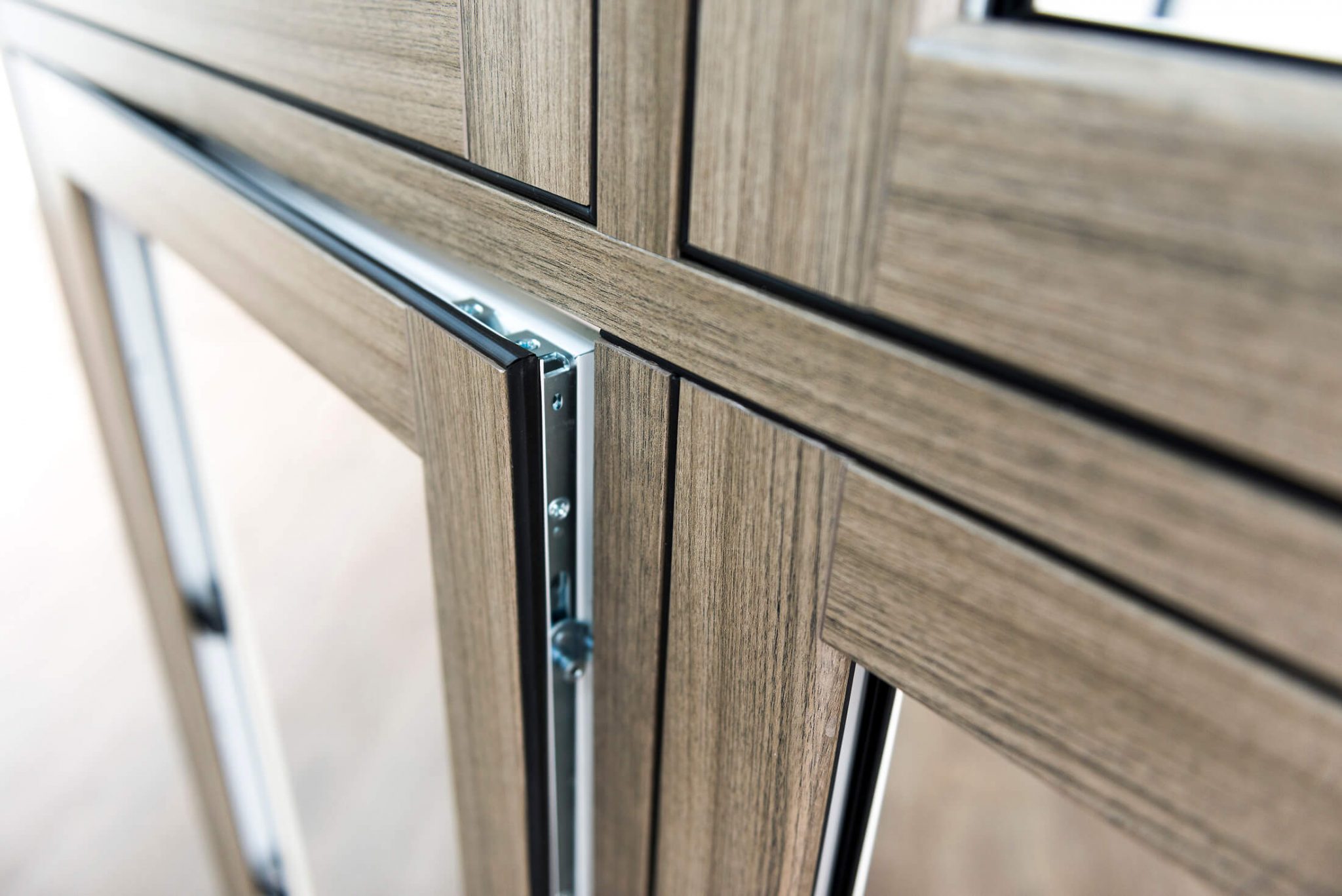 What are Mechanical Flush Sash Windows? - Window Warehouse